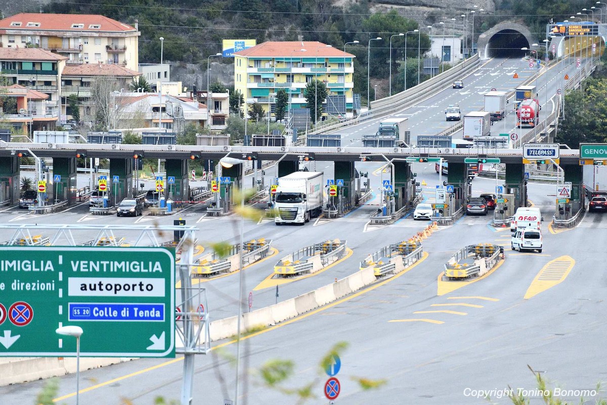 Autostrade: ecco i cantieri e le chiusure delle autostrade A6 Savona-Torino e A10 Genova ...