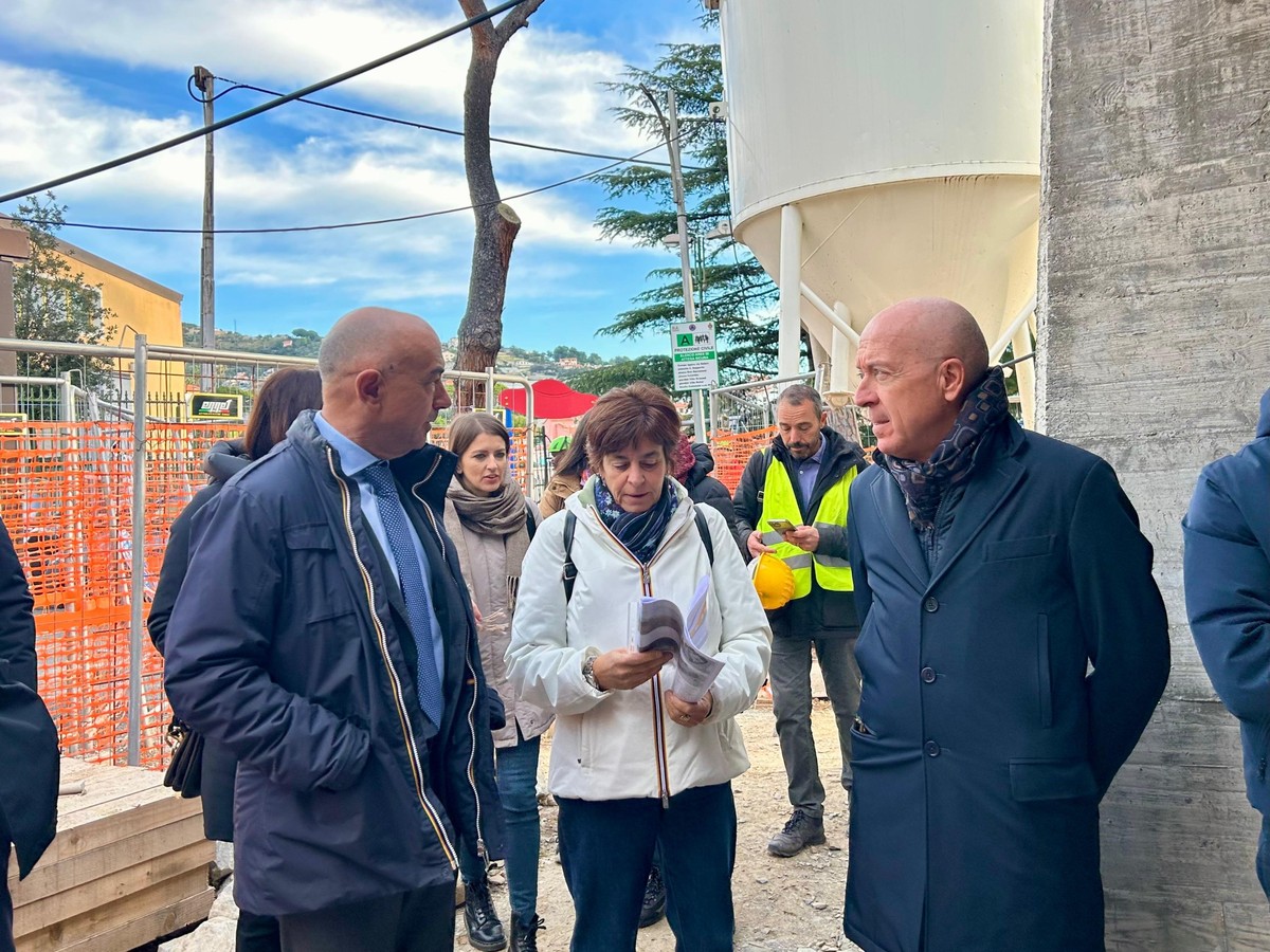 Task Force Liguria in sopralluogo alle scuole di Sanremo: nuovi edifici e adeguamenti entro il ...
