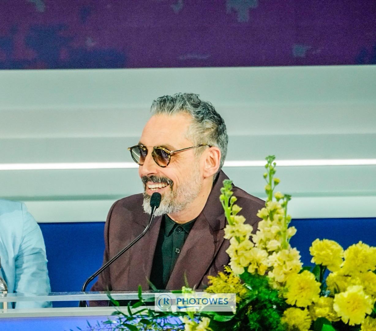 75° Festival di Sanremo, per Brunori Sas un terzo posto ottenuto “con ...