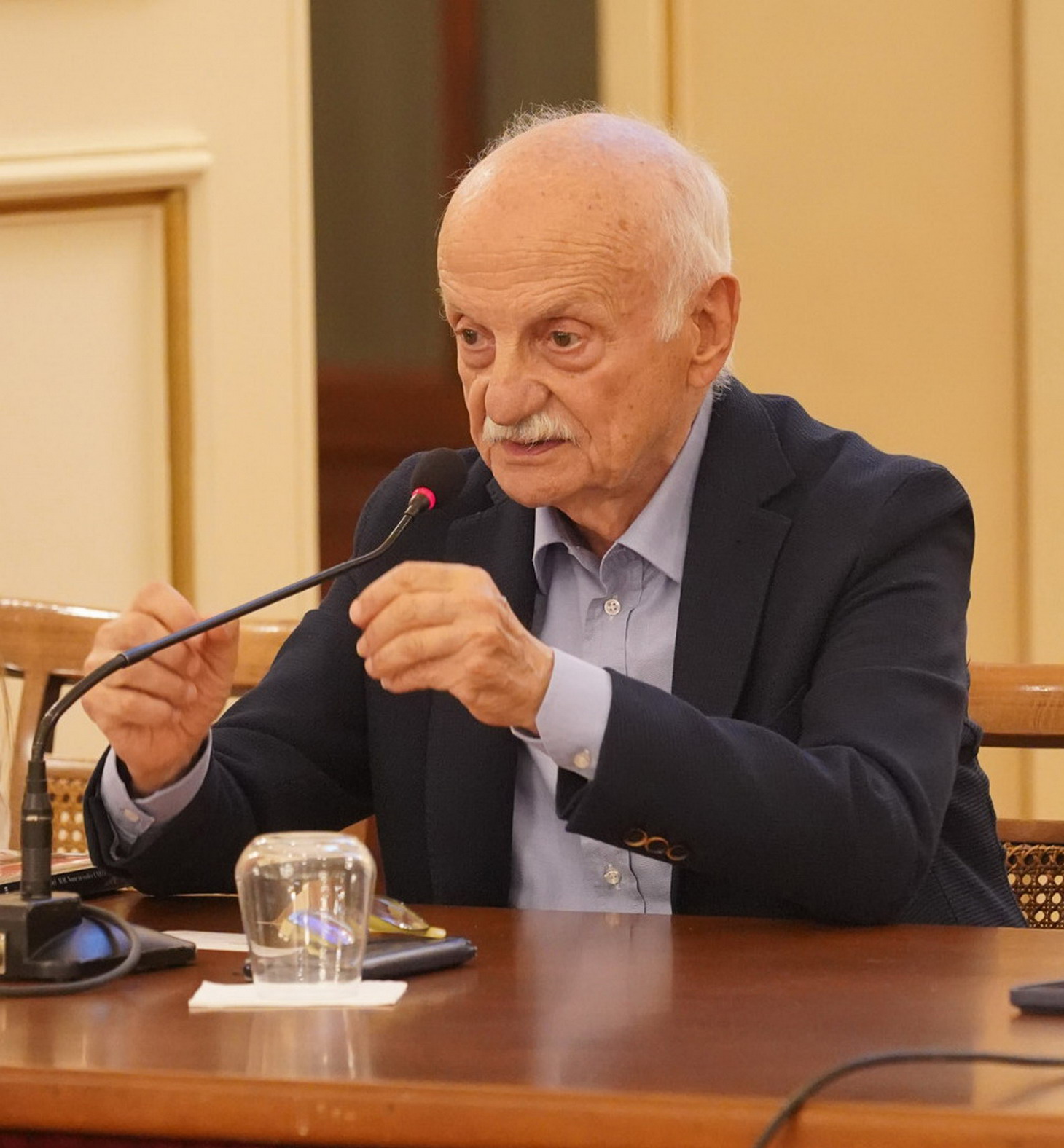 Sanremo: il generale Mario Mori e il colonnello Giuseppe De Donno ai ...