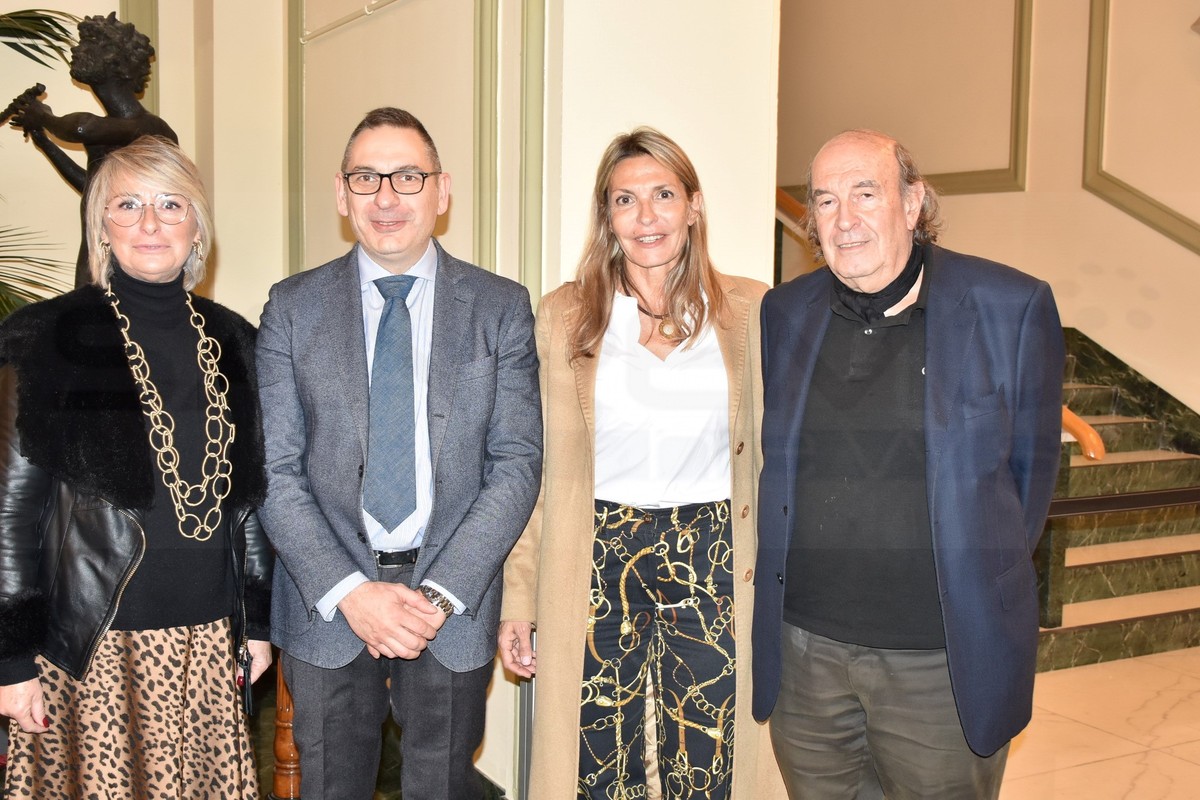 Sanremo: con il Prof. Stefano Zecchi e la 'bellezza' riparte la ...