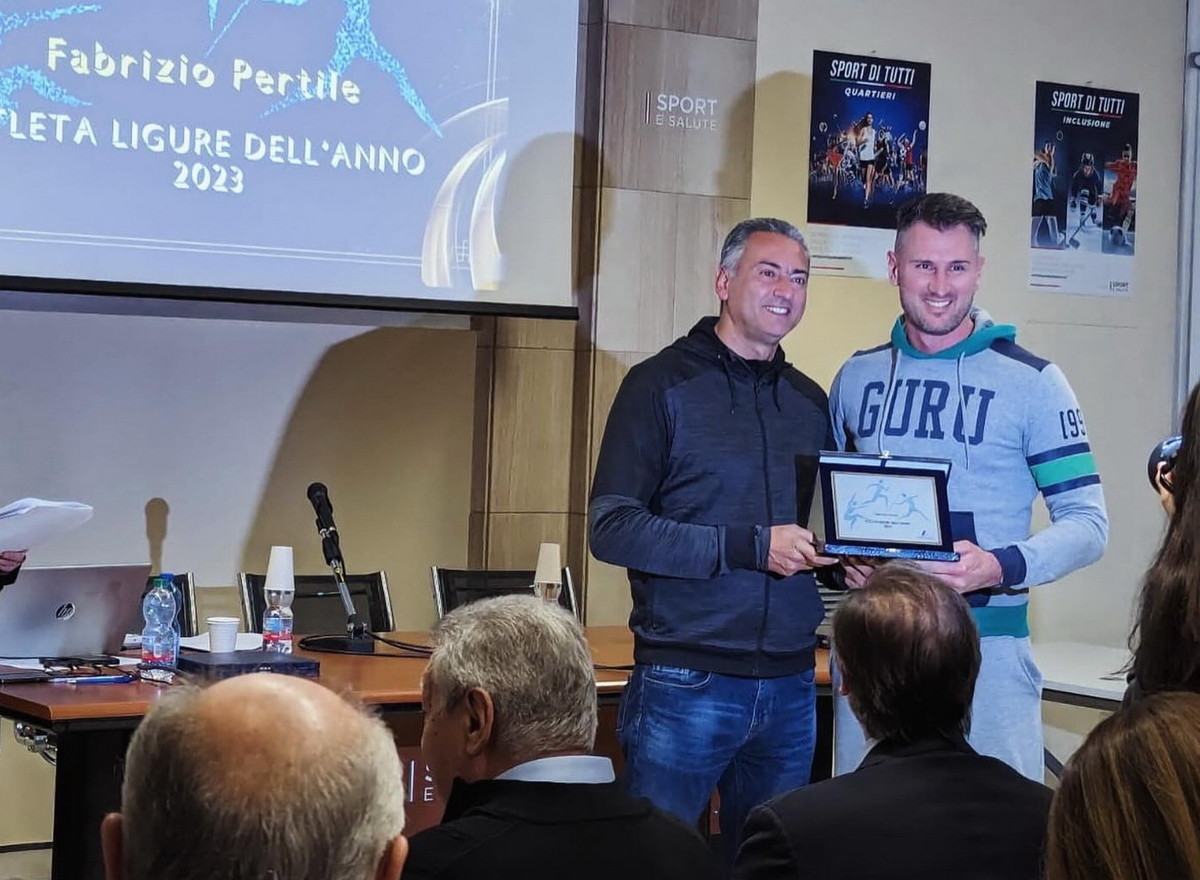 Il ventimigliese Fabrizio Pertile premiato alla casa delle Federazioni ...