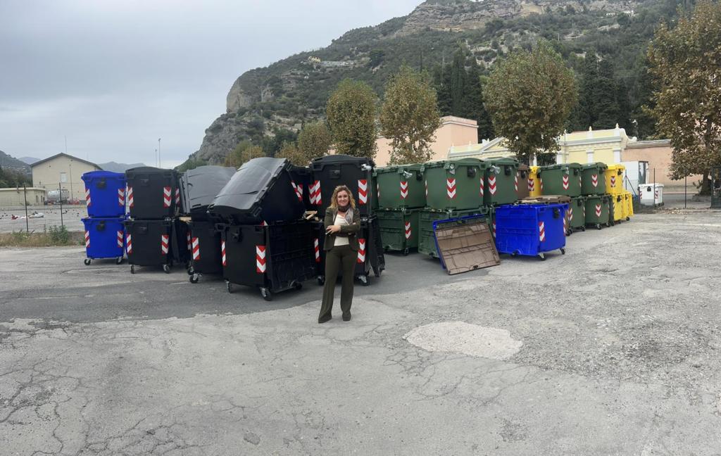 Rifiuti a Ventimiglia, l'assessore Raco: "125 nuovi cassonetti per ...