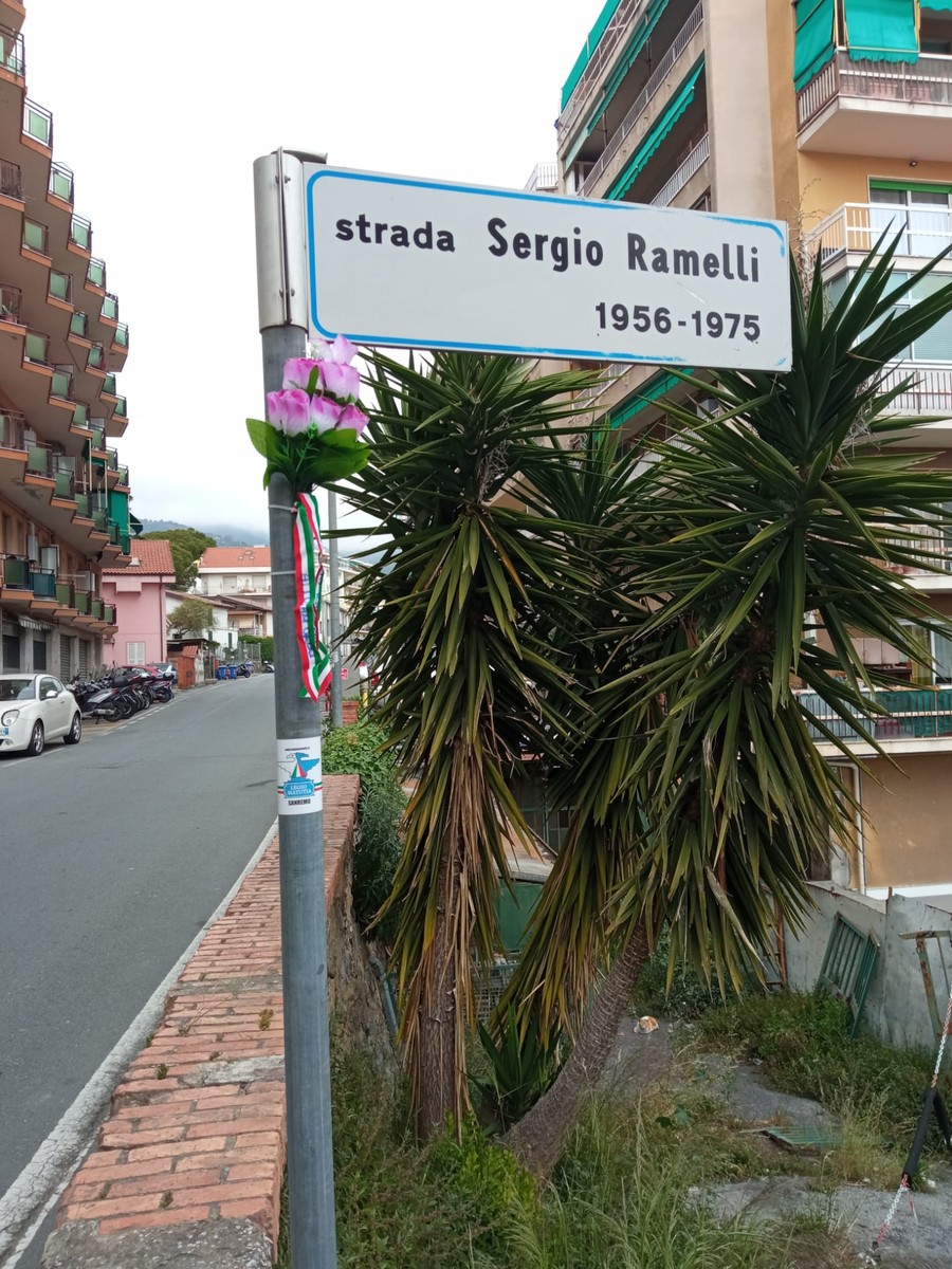 Sanremo: auto e moto contromano in strada Sergio Ramelli, rischio ...