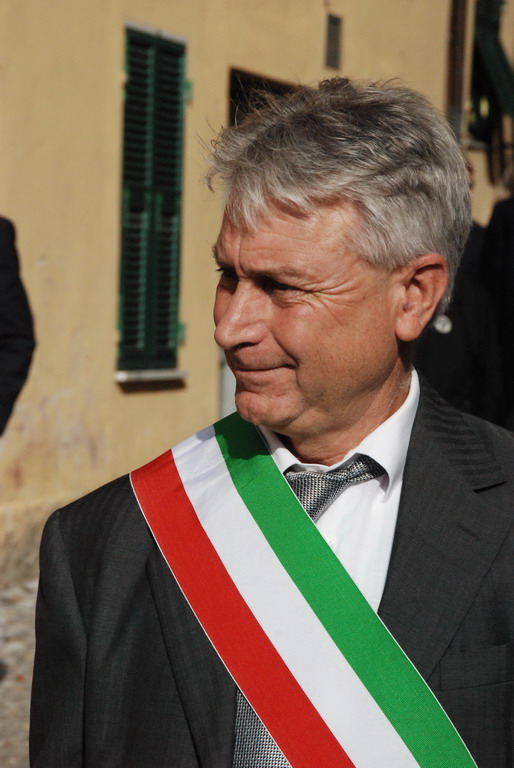 Castellaro: inaugurazione con Burlando, la protesta per la cava di ...