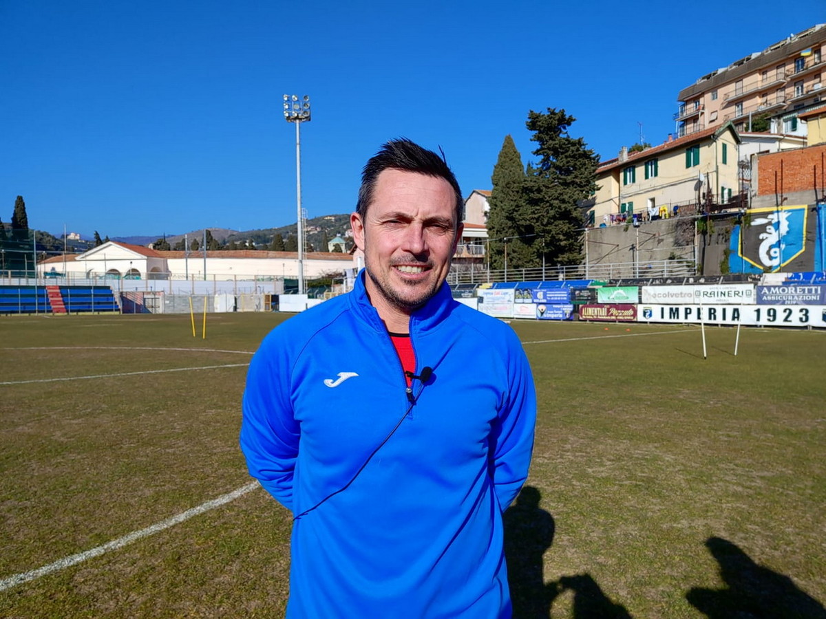 Il tecnico Matteo Solari saluta l'Imperia, sarà il nuovo allenatore del ...