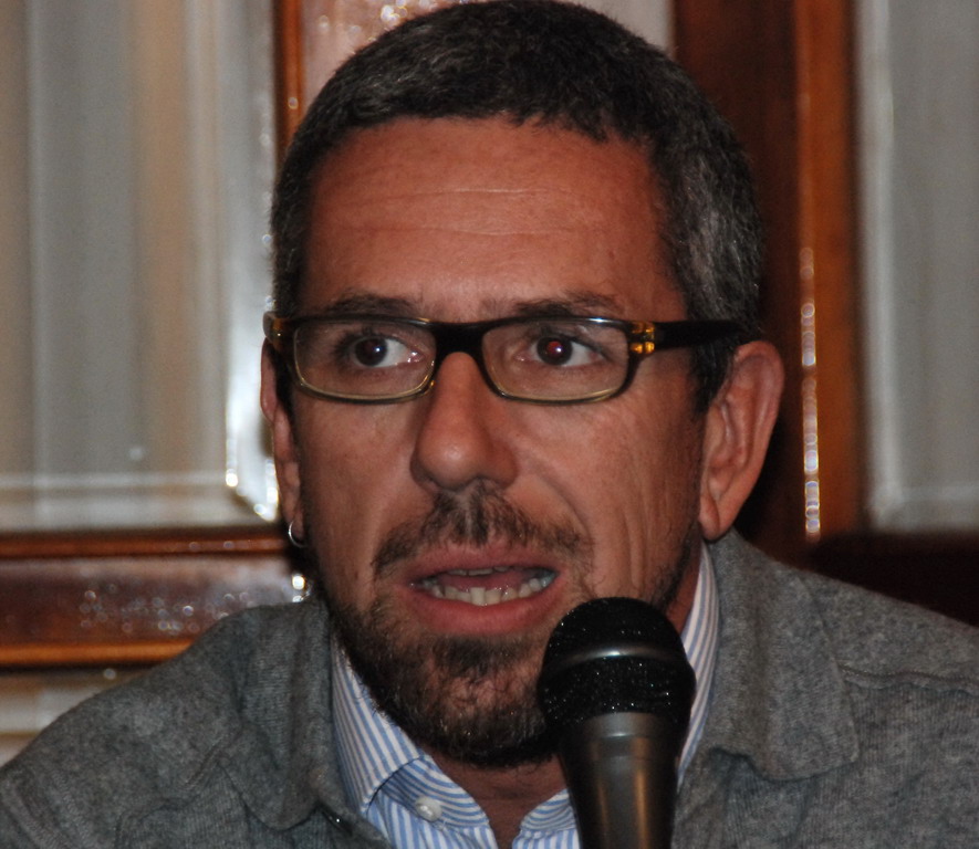 Simone Perotti propone il nuovo romanzo Uomini senza Vento - Sanremonews.it