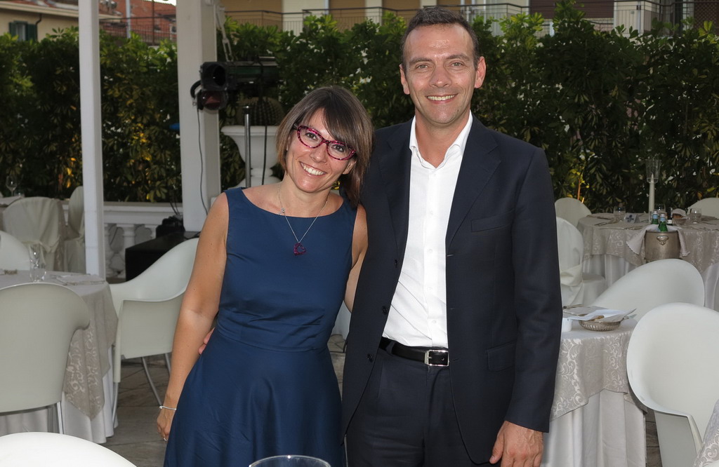 Sanremo: gli artisti di Caffè Venezuela al Roof Garden, visita di Sara ...