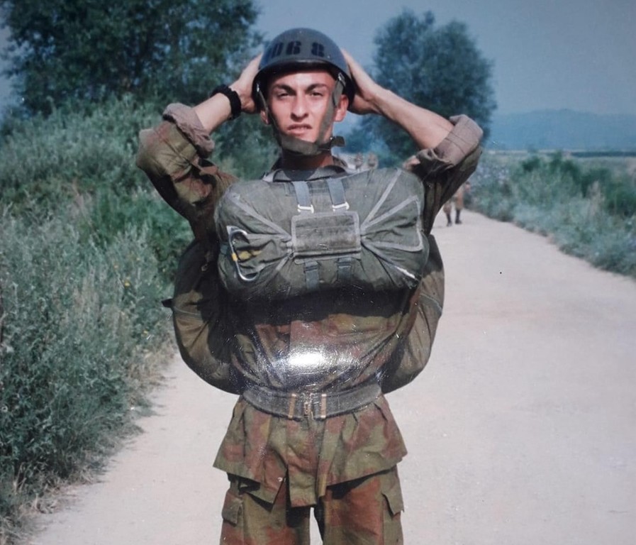 Lutto nel mondo dei paracadutisti: è morto Germano Gasparini, aveva 53 ...